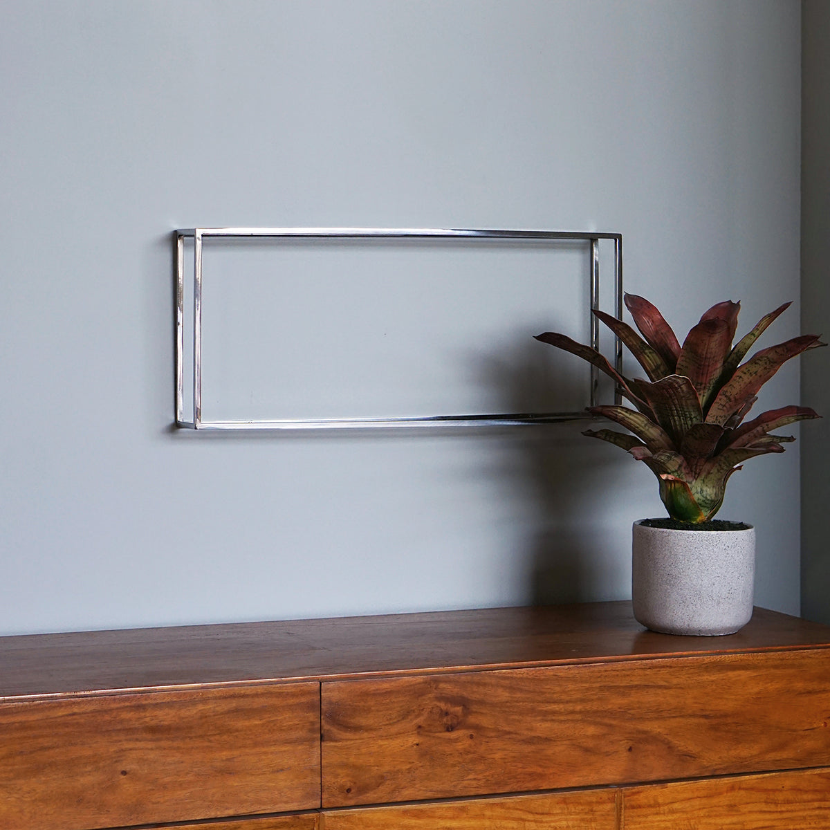 Centro 10"x24" Frame — Gold Leaf Design Group